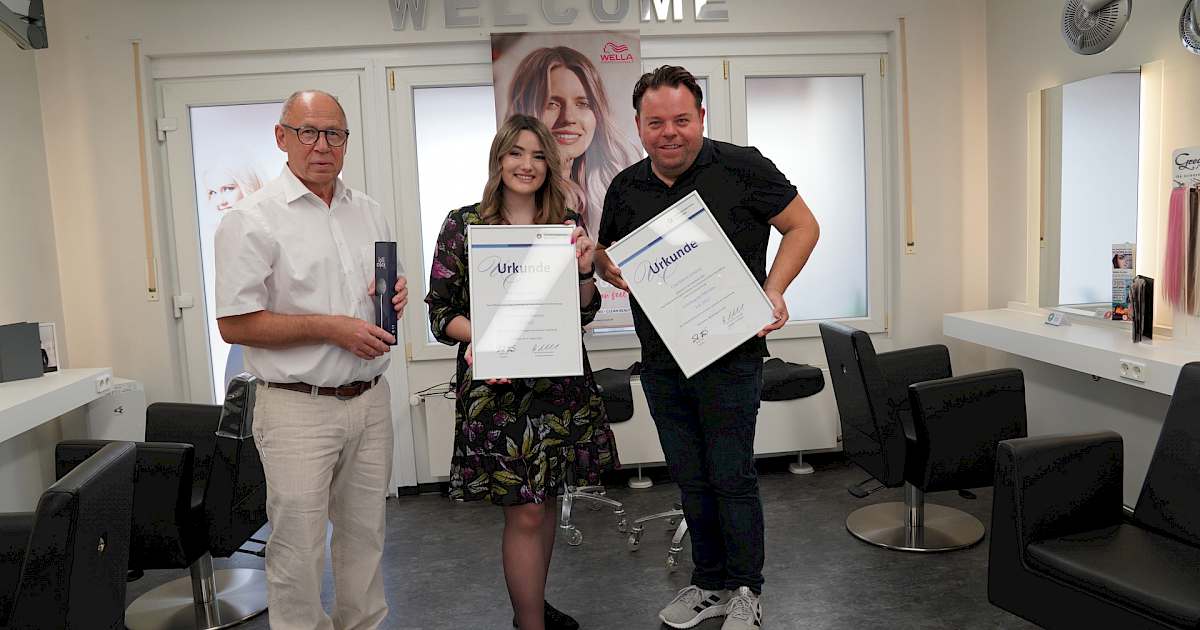 Marie unsere Auszubildende mit Auszeichnung